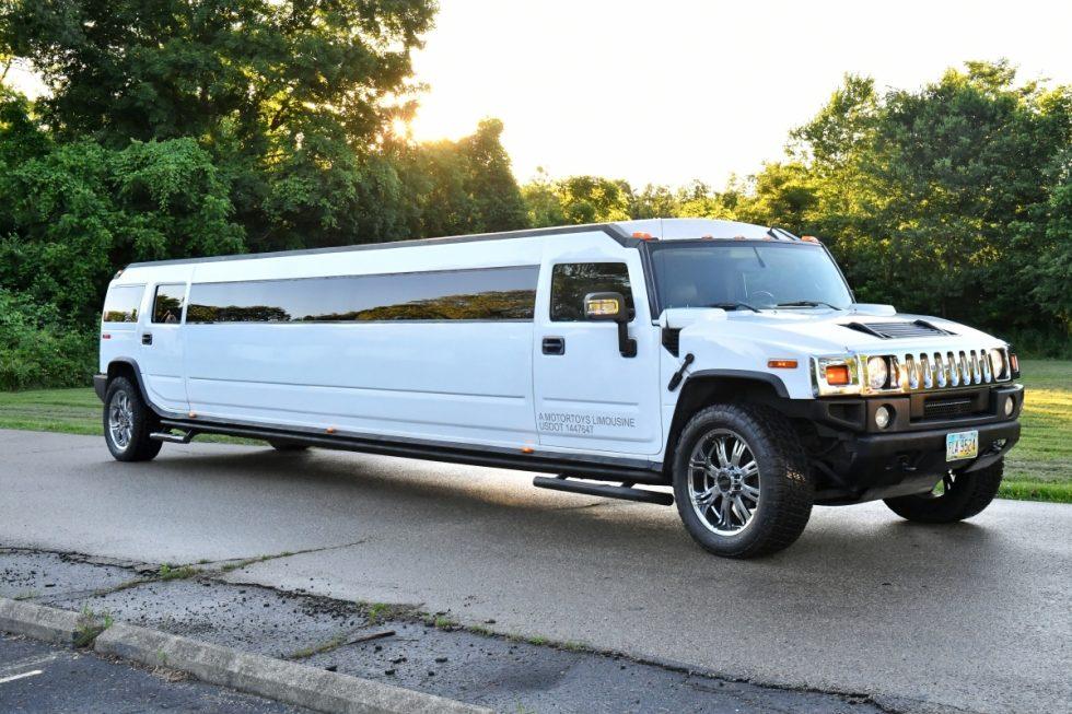 Limousines and party bus cincinnati - Motortoys Limo & Party Bus